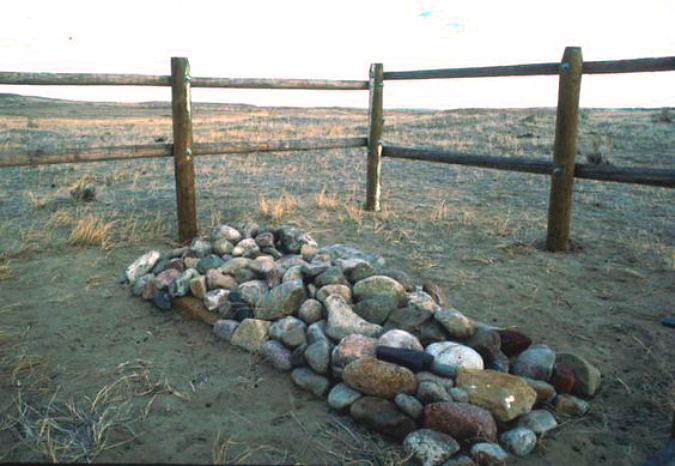 Pioneer Woman’s Grave | WyEast Blog
